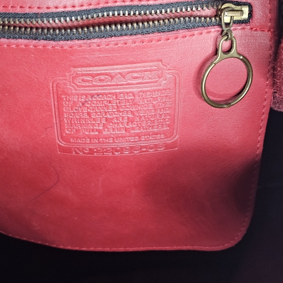Coach | Bags | Rare 9s Vintage Coach Red Large Bixby Sling Bag 9929 ...